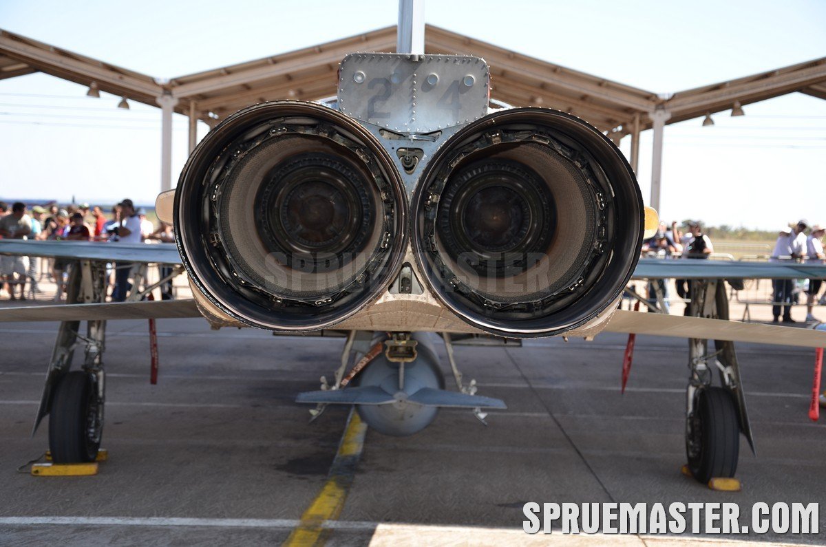 Review: 1/72 F-5E Tiger II Fighter - Hobbyboss #80207 - Blog Spruemaster