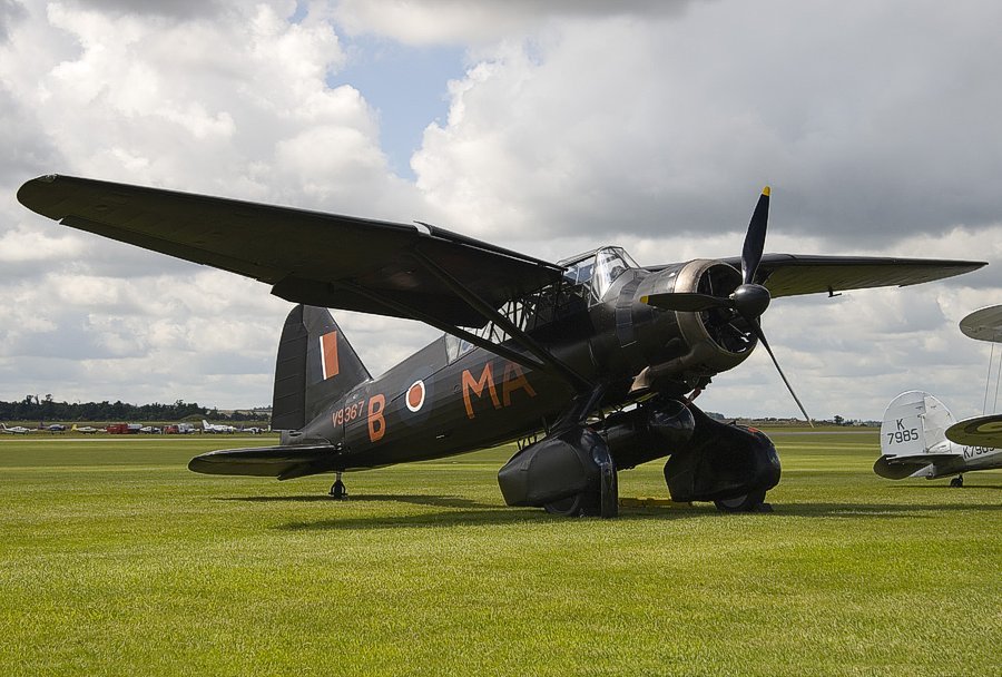 Review 1/48 Eduard Westland Lysander Mk III #8290