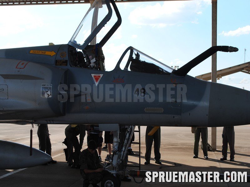 Walkaround - Dassault Mirage 2000C - 1º GDA - FAB - Blog Spruemaster